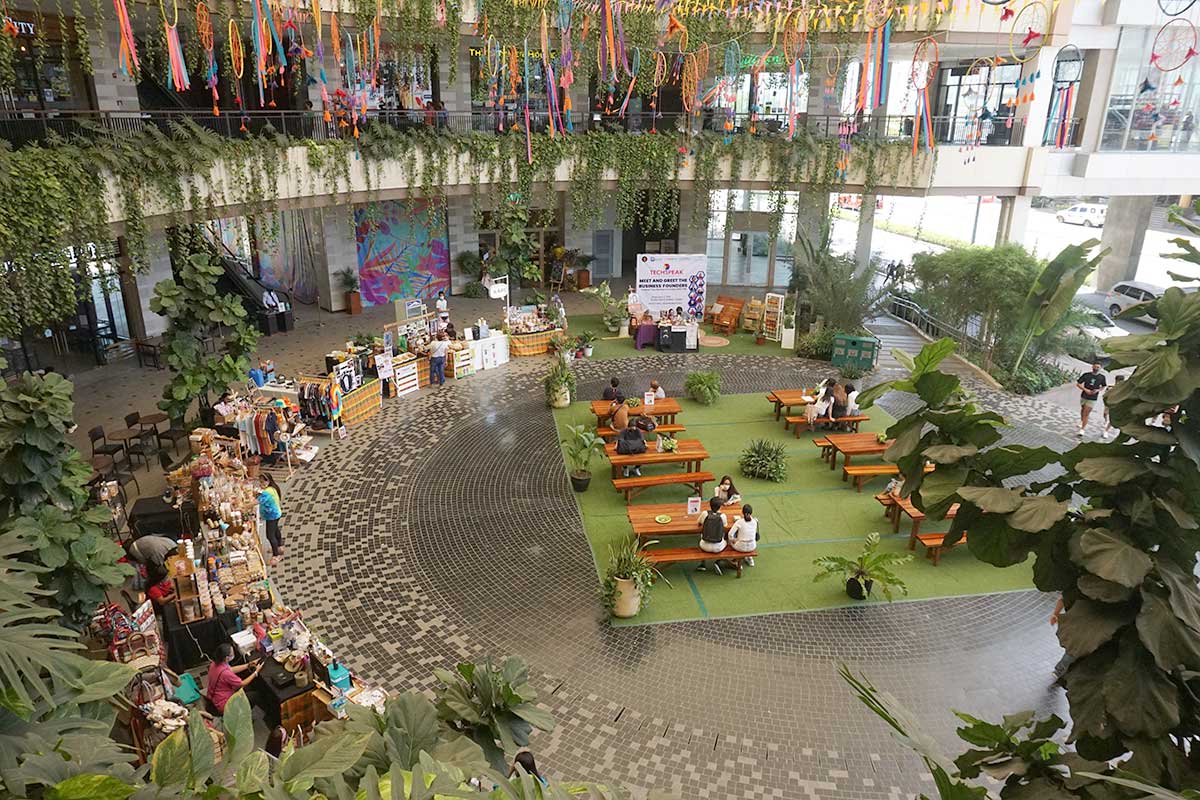 Iloilo Business Park, Megaworld - Great Place to Start | Condonians