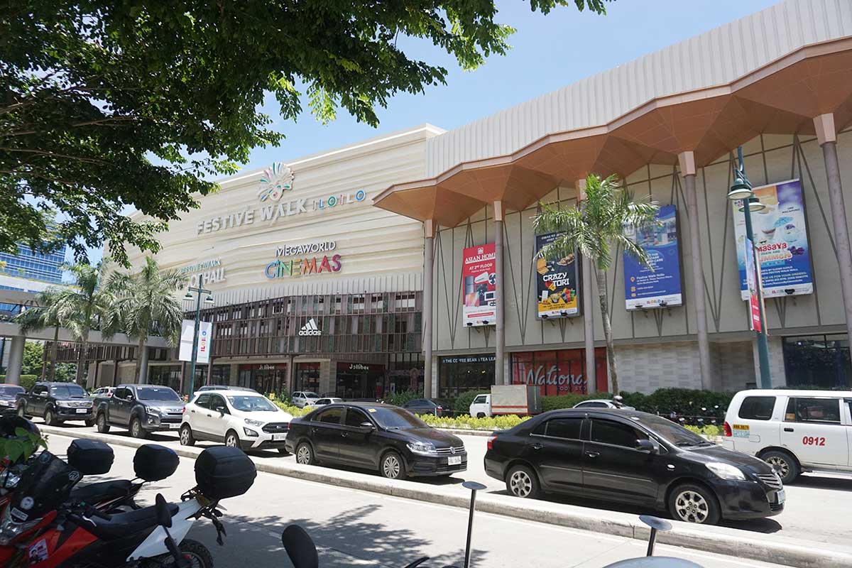 Iloilo Business Park, Megaworld - Great Place to Start | Condonians