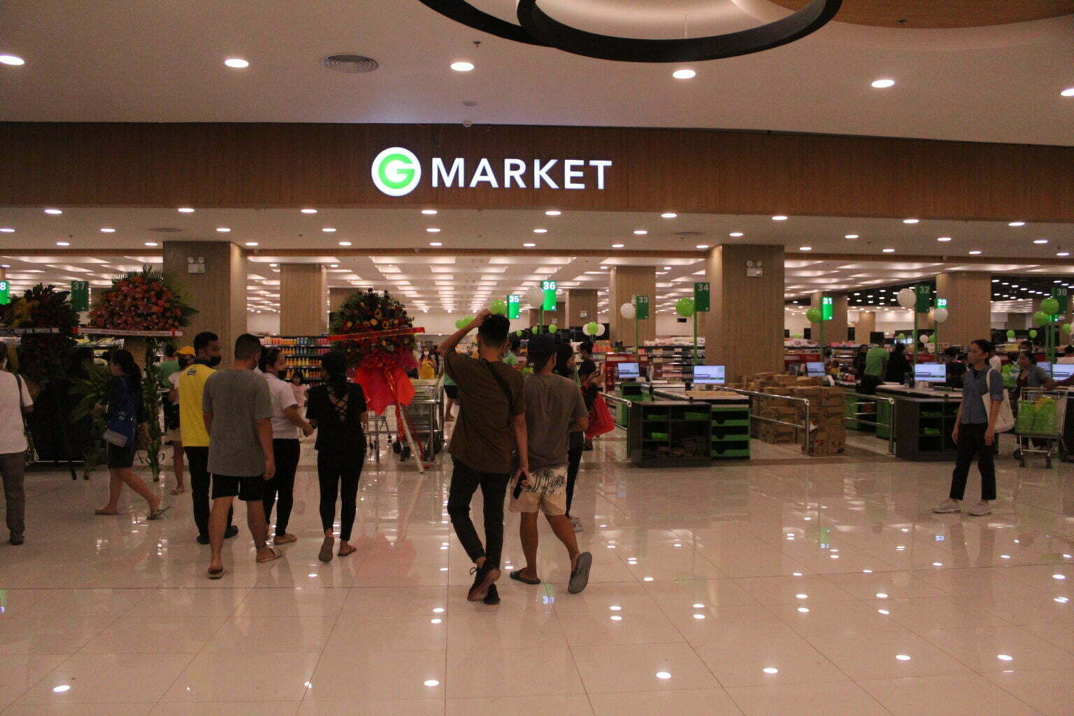 GMall of Cebu Opens! - North Reclamation Area - Condonians